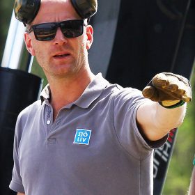 Landgång till brygga | Fäste och bryggbeslag | Sjöliv